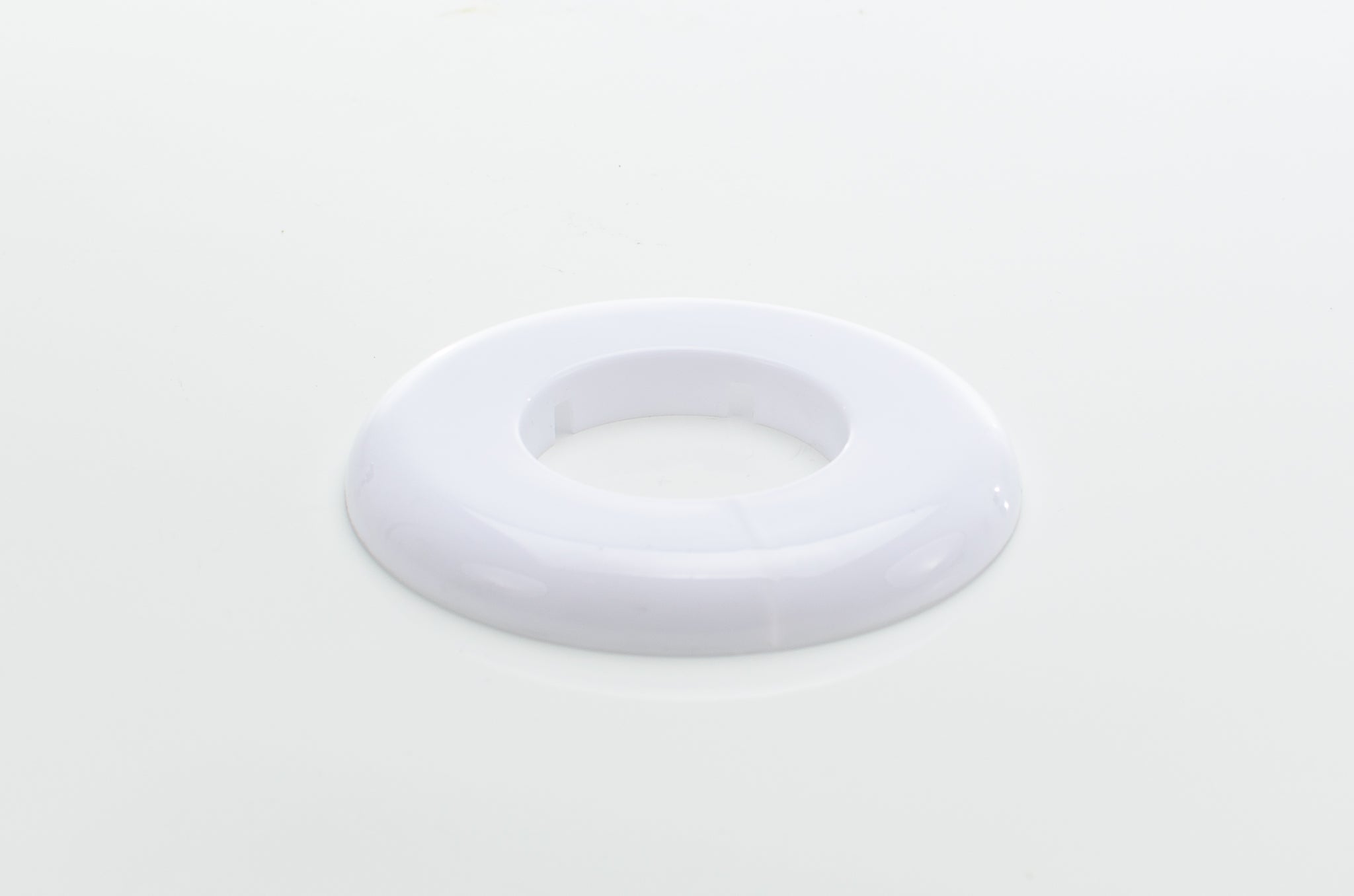 Pasco 2864-W 4" IPS WHITE F&C PLATE POLYPROPOLENE – The Faucet ...